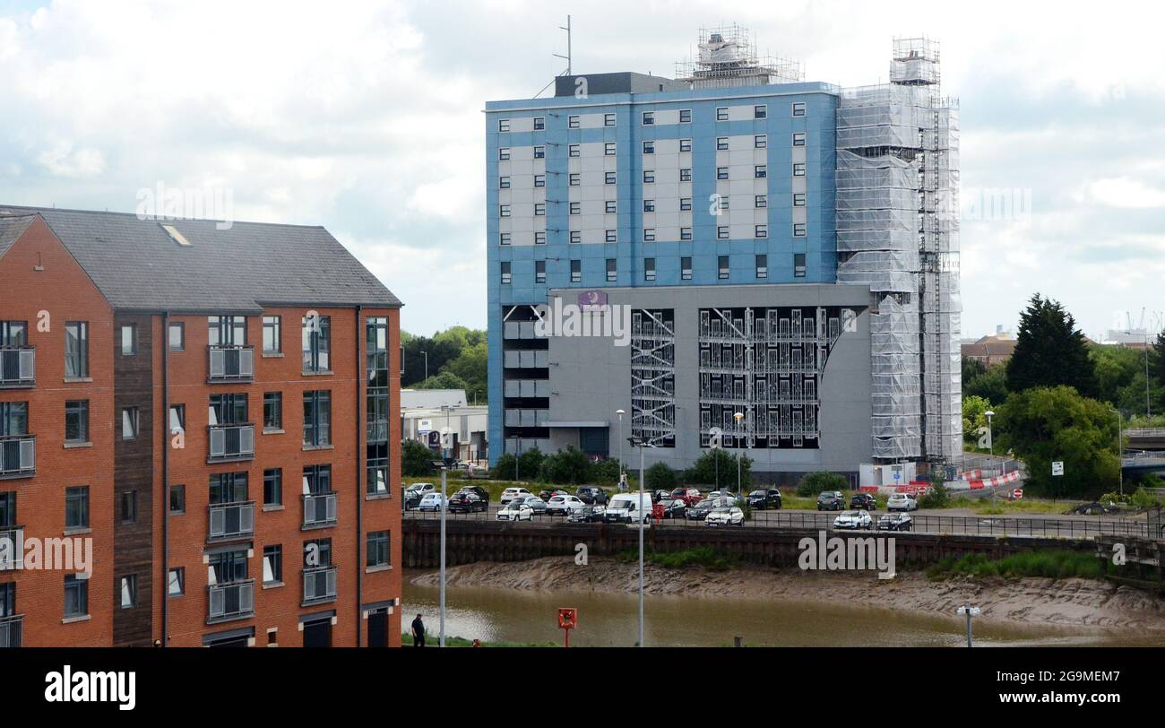flats and apartments, high street , Kingston upon Hull Stock Photo - Alamy