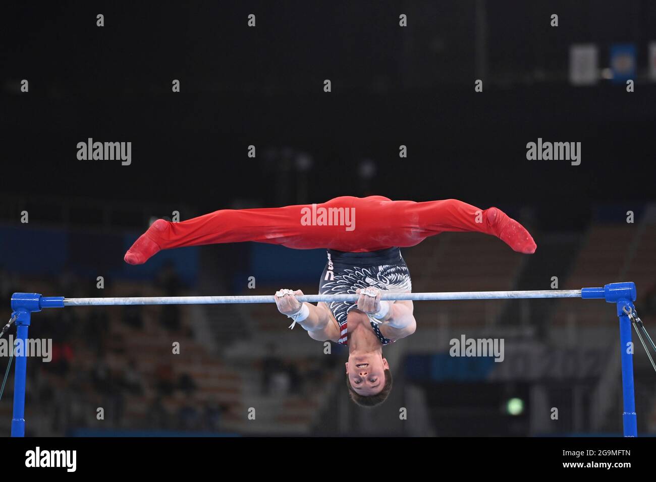 Horizontal bar gymnastics hi-res stock photography and images - Alamy