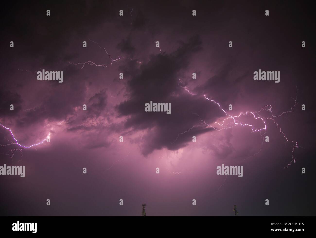 Lightning discharges hi-res stock photography and images - Alamy