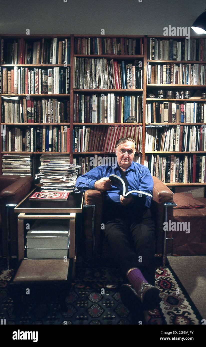 James Stirling High Resolution Stock Photography and Images - Alamy