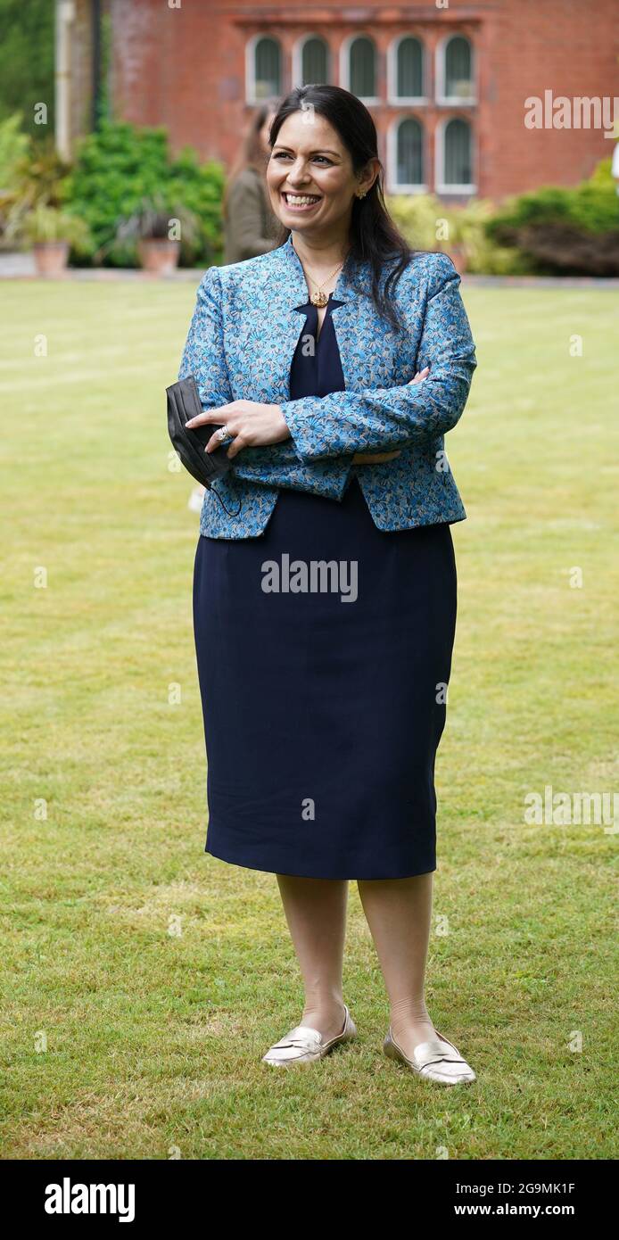 Surrey police headquarters hi-res stock photography and images - Alamy