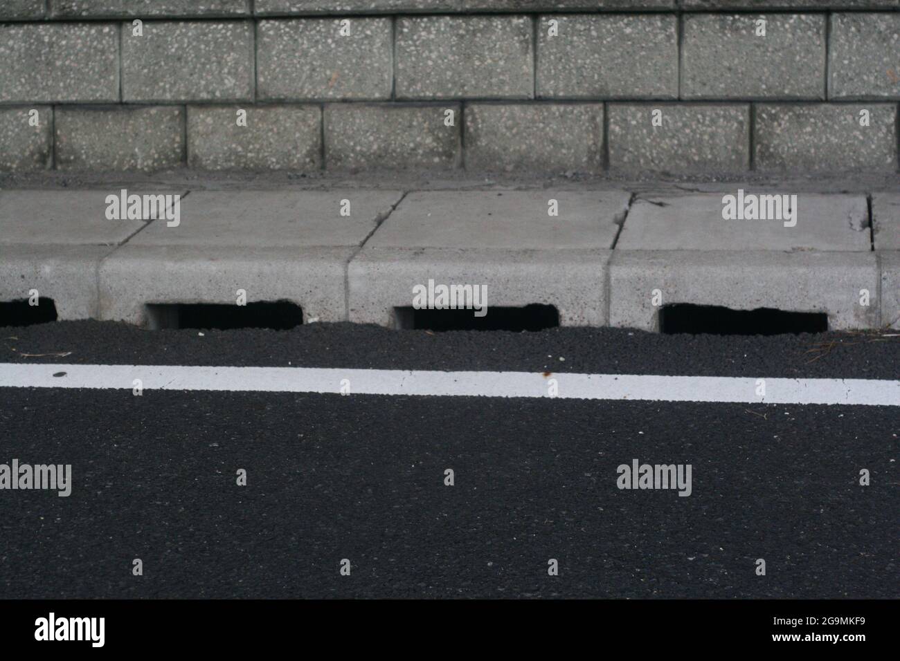 Roadside architecture hi-res stock photography and images - Alamy