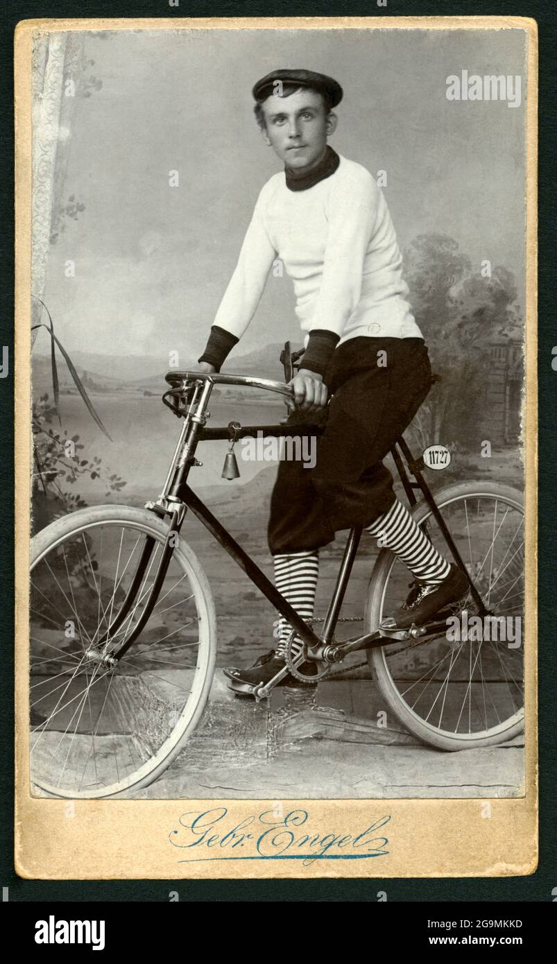 Cycle rece hi-res stock photography and images - Alamy