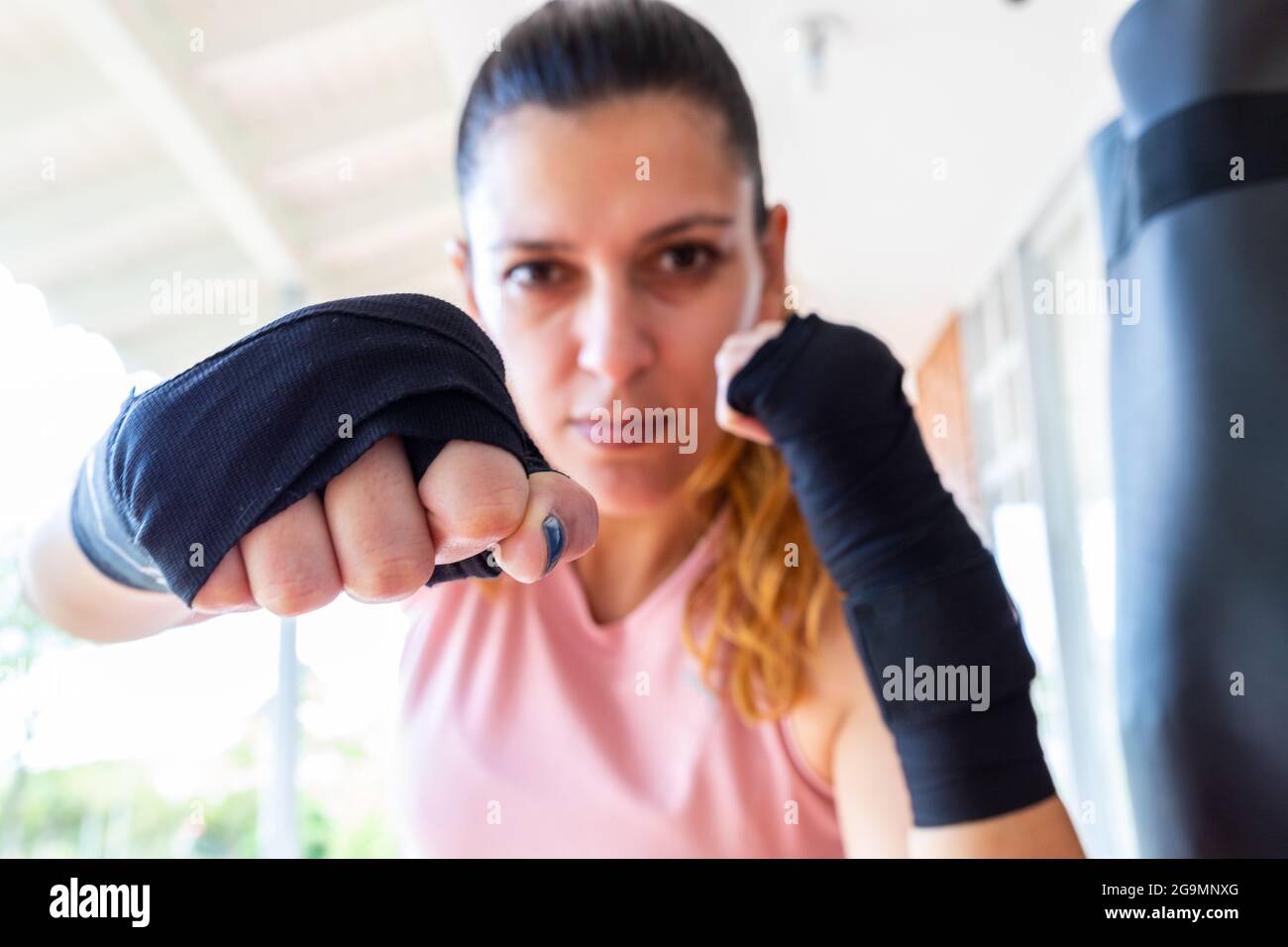 Fitness punching hi-res stock photography and images - Alamy