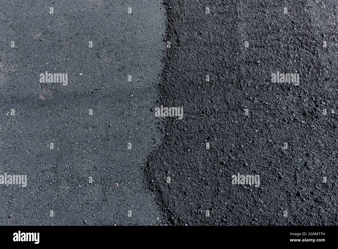 Asphalt texture from the final paving in 'hot machined bituminous ...