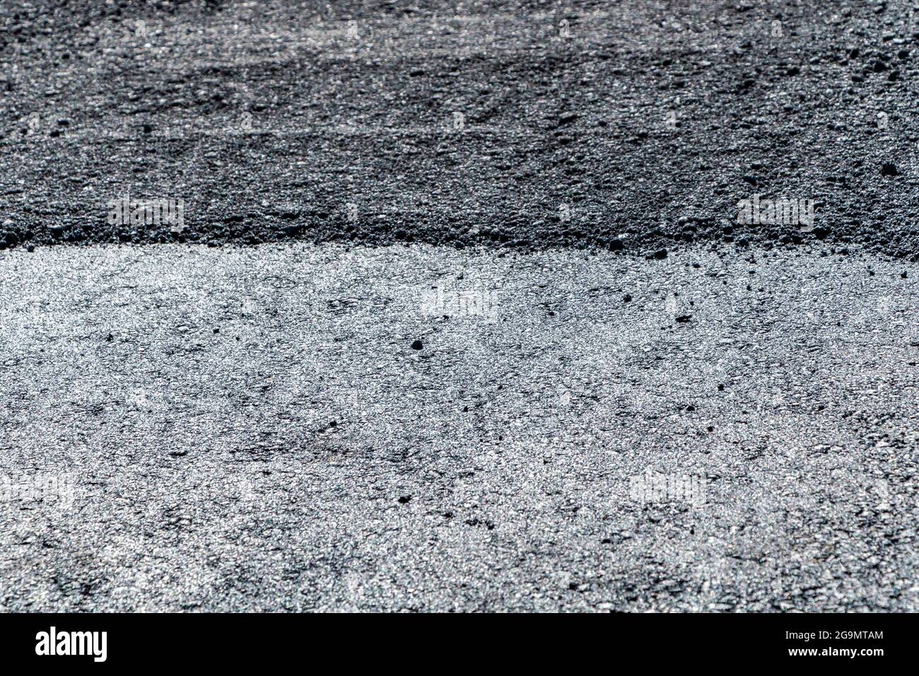 Asphalt texture from the final paving in 'hot machined bituminous ...