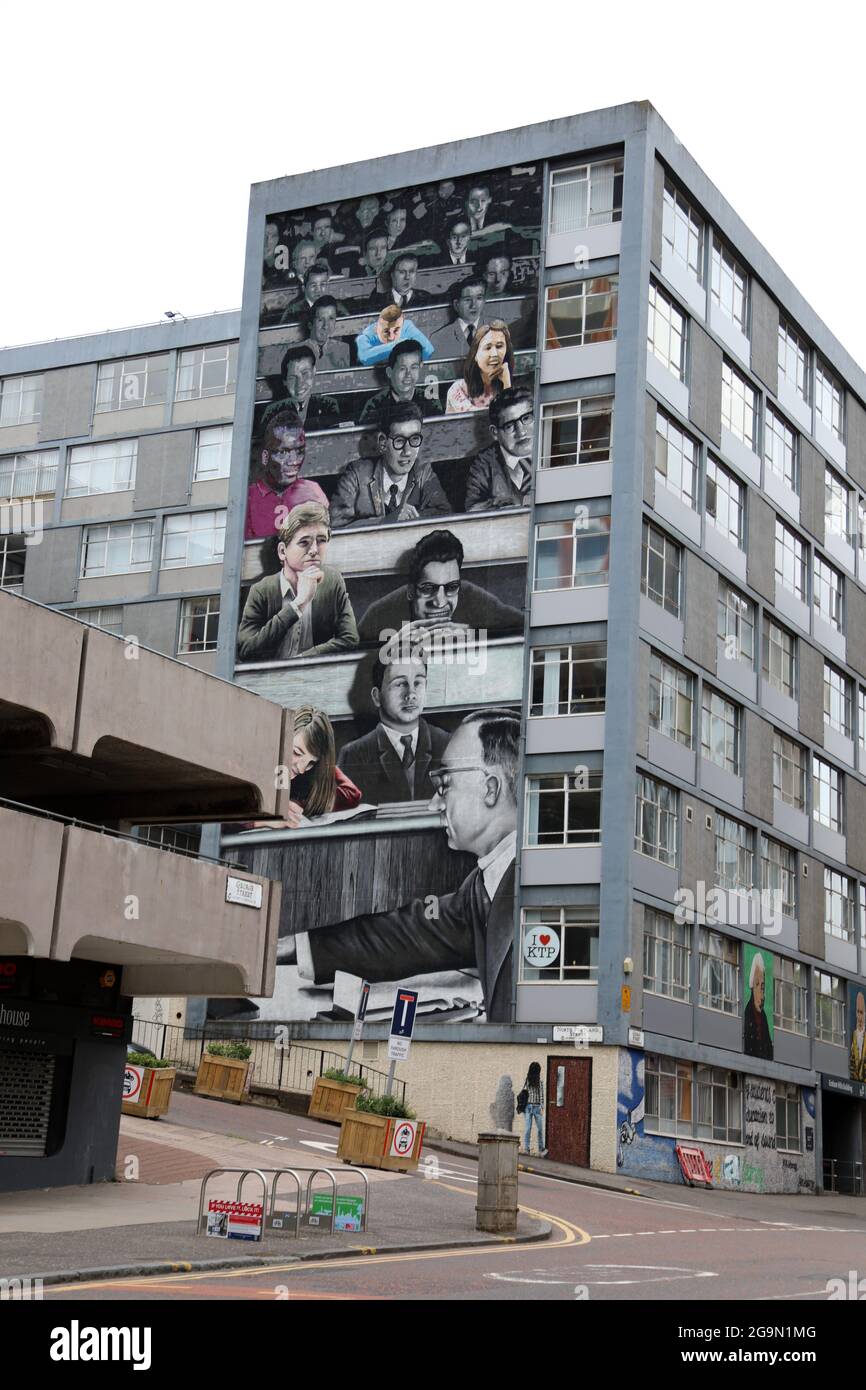 Strathclyde university campus hi-res stock photography and images - Alamy