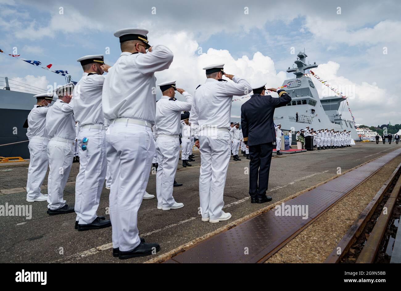 Kiel, Germany. 27th July, 2021. Israeli marines are lined up in front ...