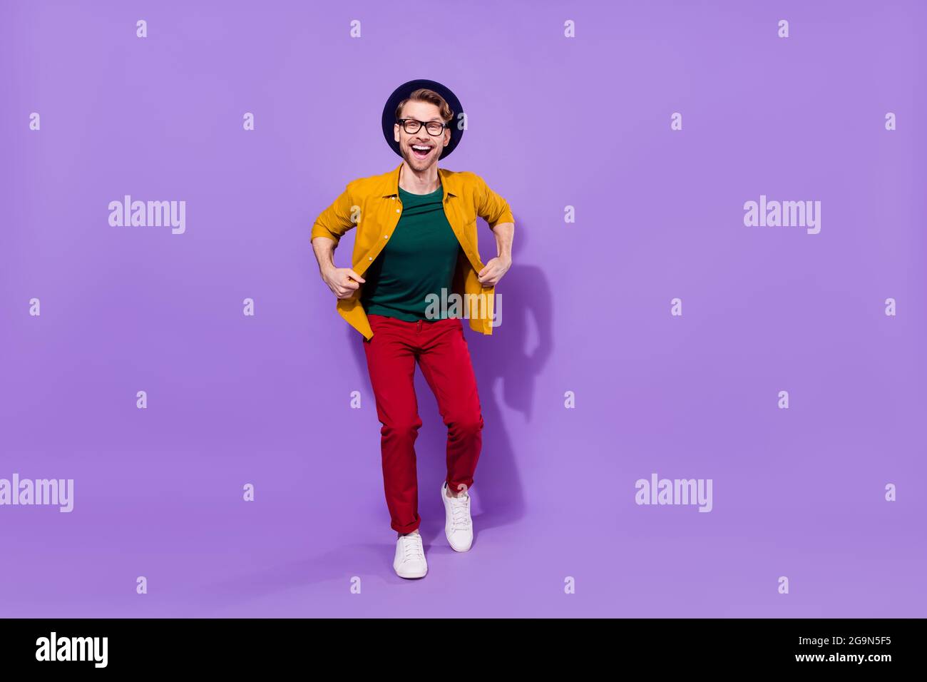 Full length body size view of attractive cheerful funky guy dancing ...