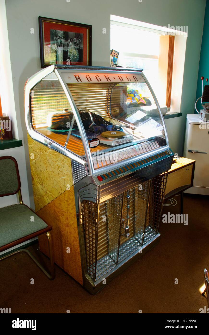 Rock-Ola ,Automated, Record, Player Stock Photo - Alamy