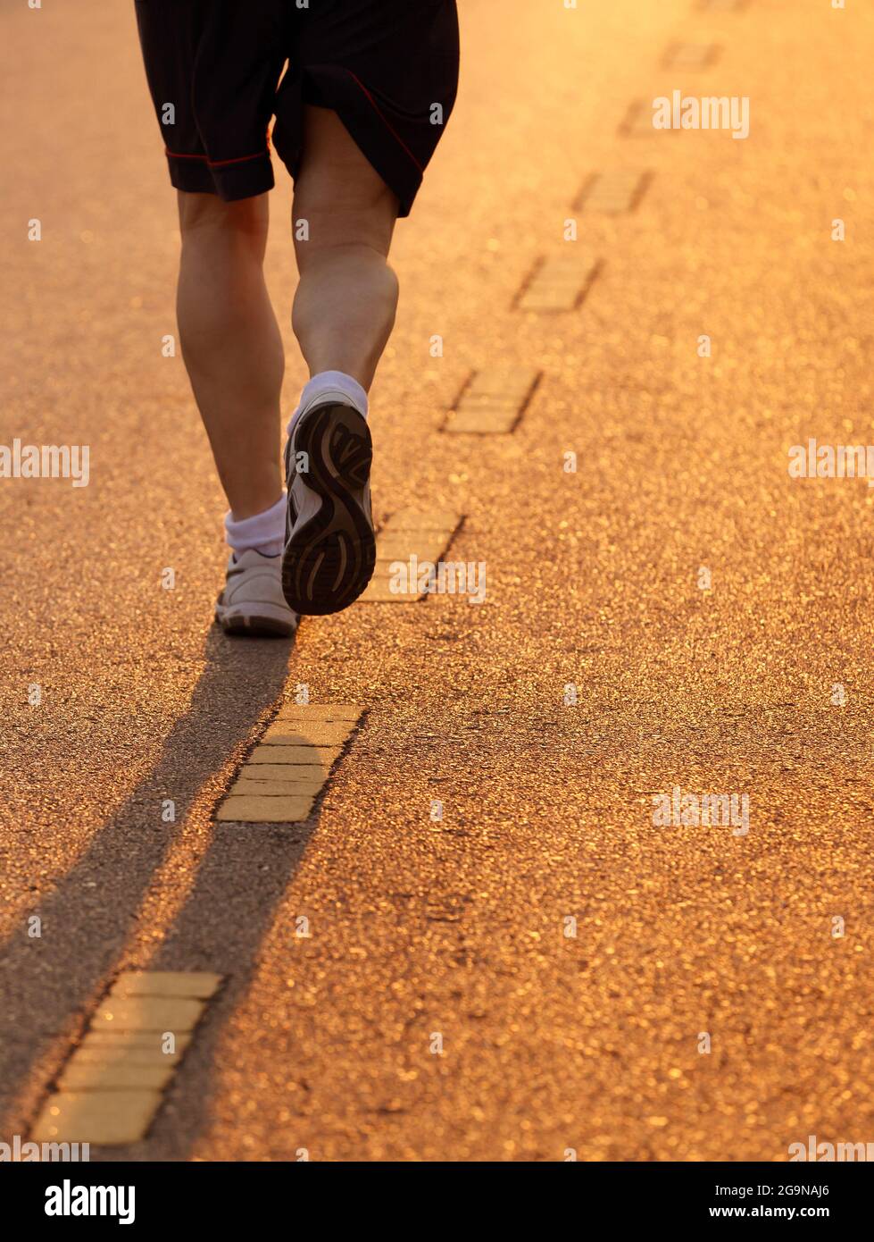 Feet jog light hi-res stock photography and images - Alamy