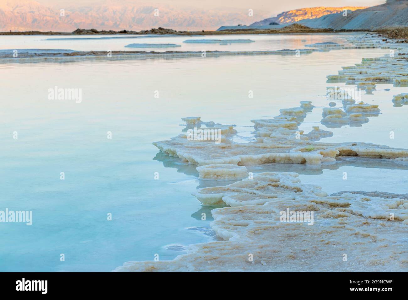 Dead sea salt formation hi-res stock photography and images - Alamy