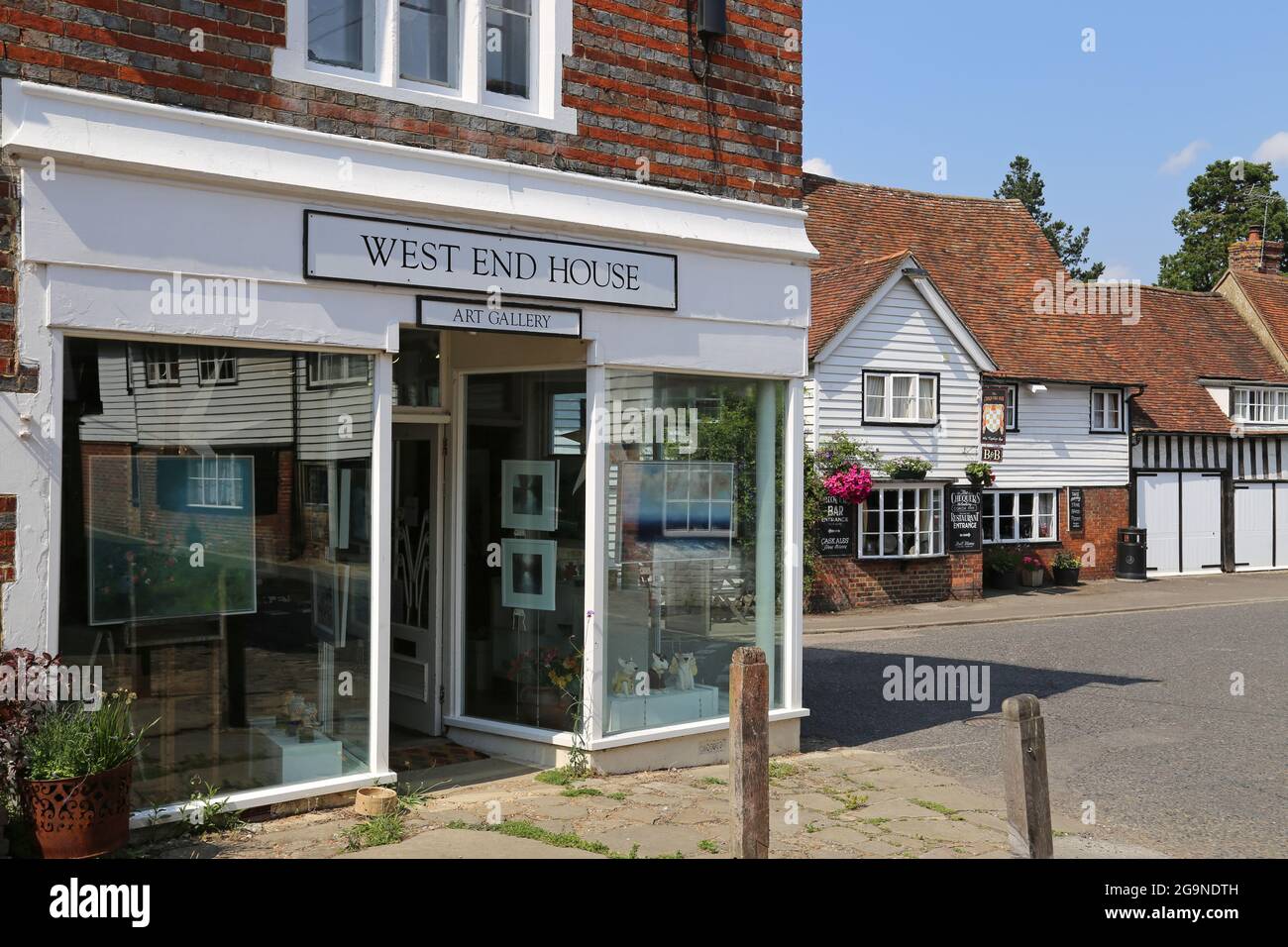 West End House and Chequers Inn, The Street, Smarden, Kent, England ...