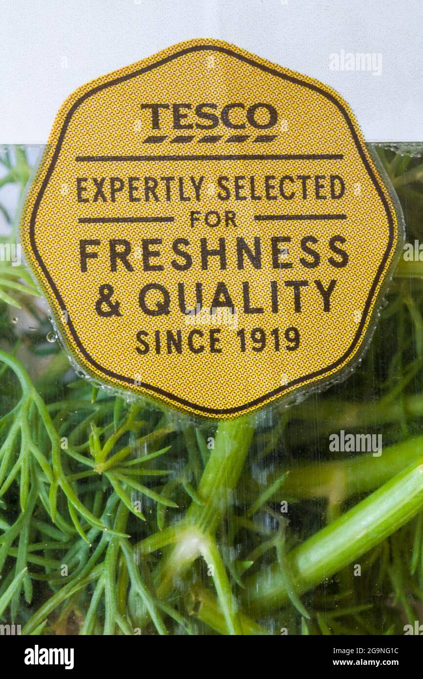 Tesco Expertly Selected for Freshness & Quality since 1919 symbol on ...