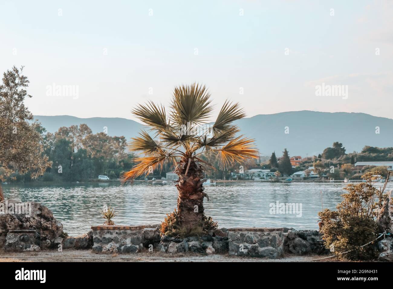 Nature and sea outdoors hi-res stock photography and images - Alamy