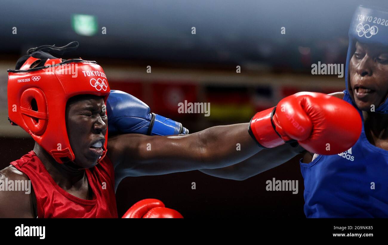 Boxing helena hi-res stock photography and images - Alamy