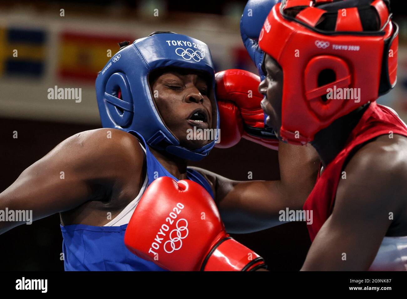 Boxing helena hi-res stock photography and images - Alamy