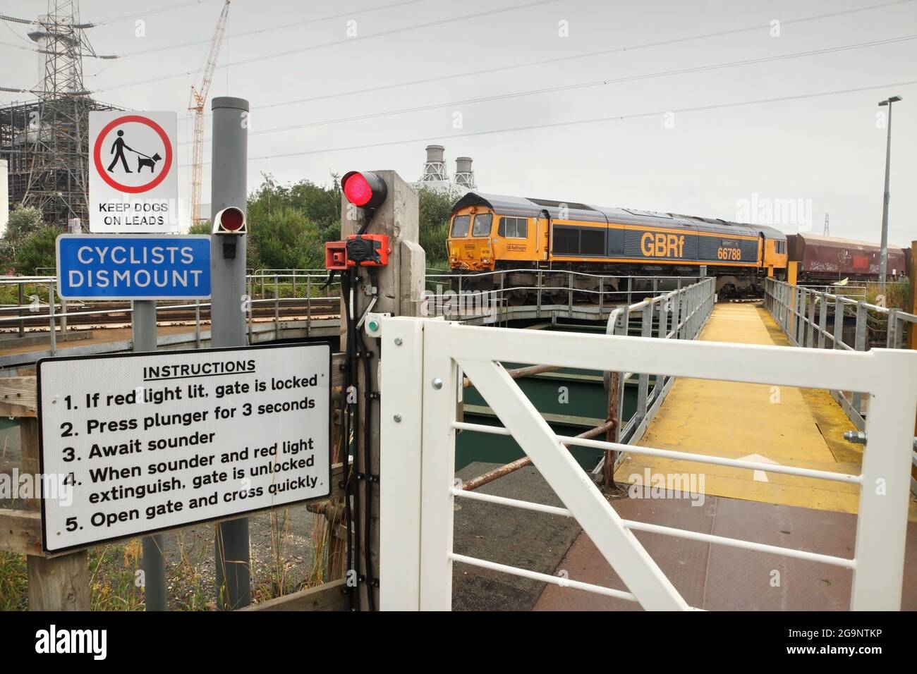 GBRF Class 66 loco 66788 hauling the 6B70 1144 Immingham to West Burton ...