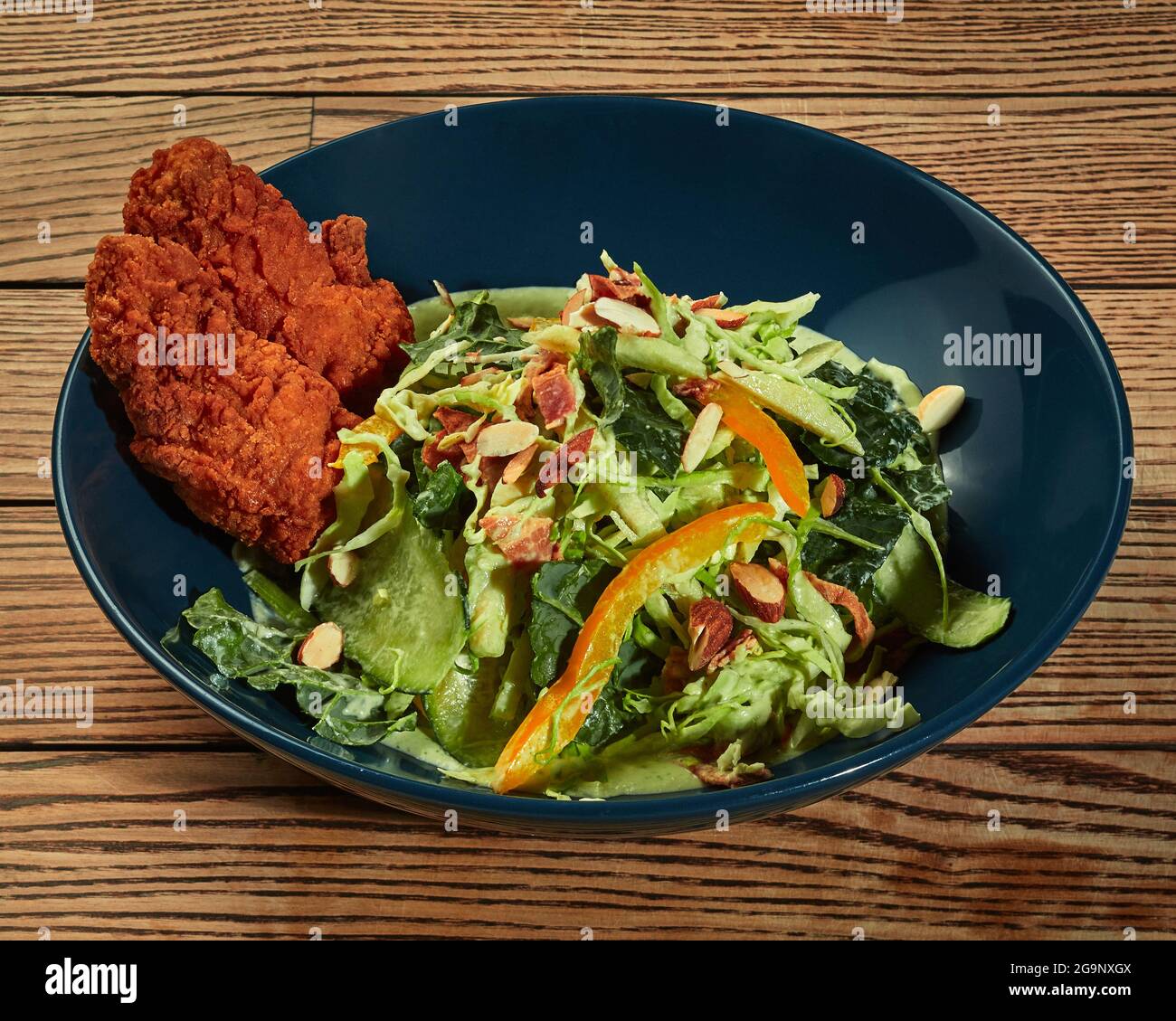 Deep fried chiken hi-res stock photography and images - Alamy