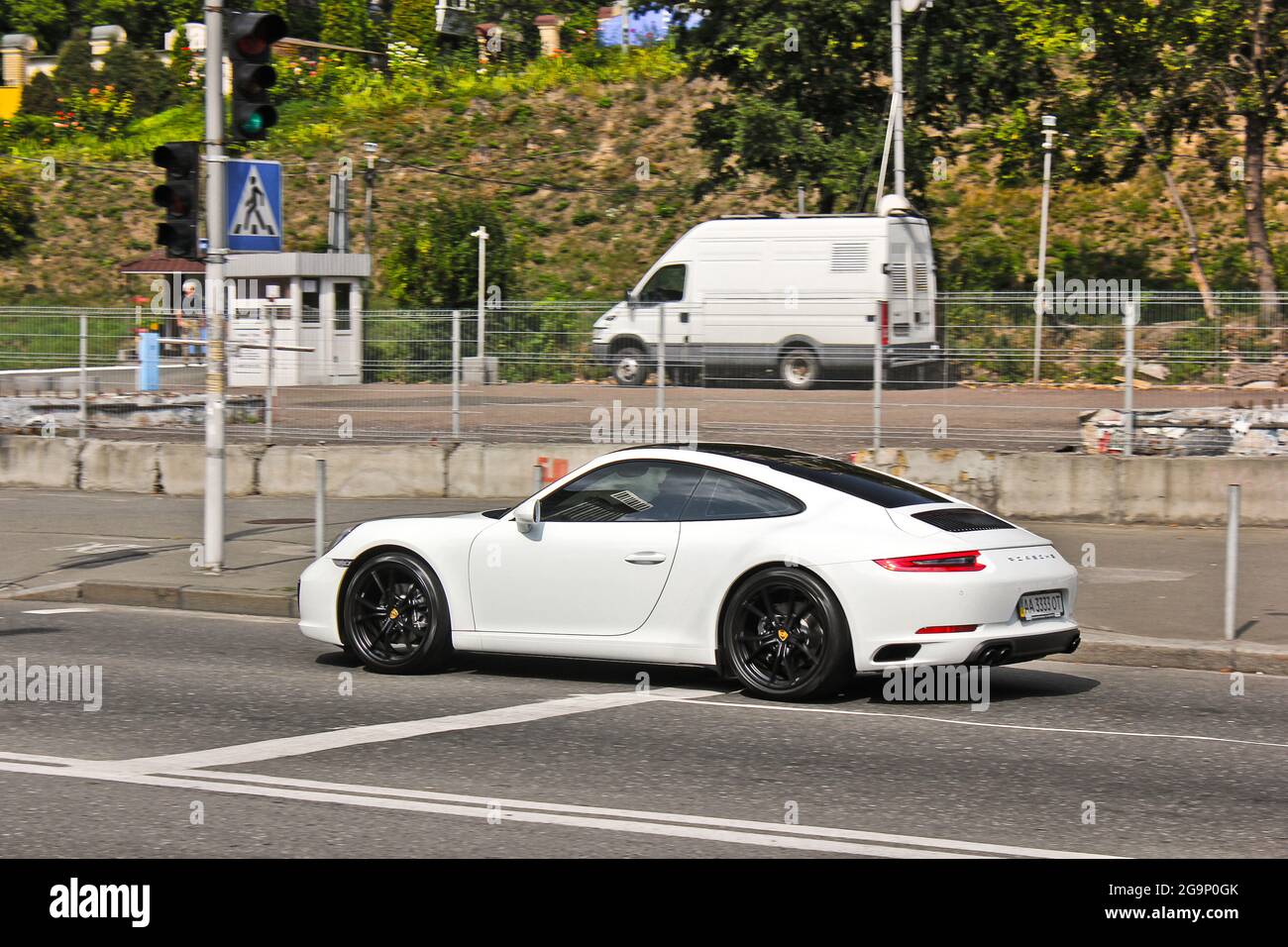 Porsche in motion hi-res stock photography and images - Alamy