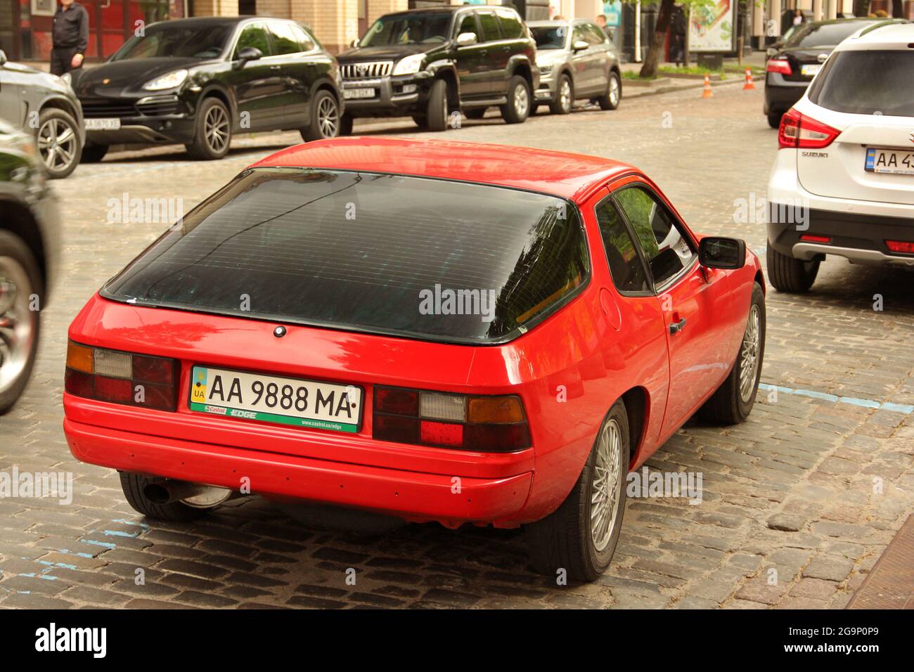 Very old porsche hi-res stock photography and images - Alamy