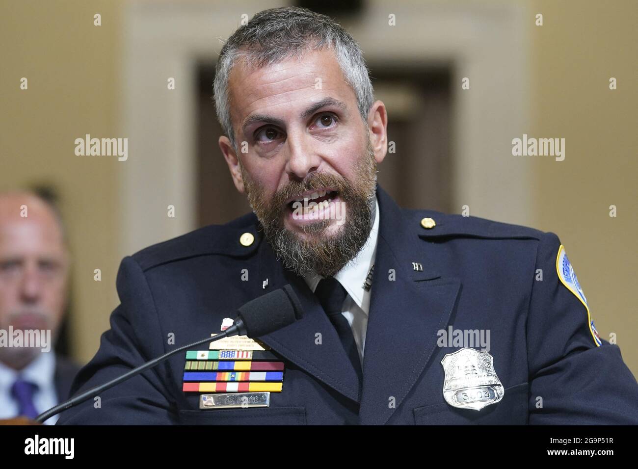 Michael fanone hi-res stock photography and images - Alamy