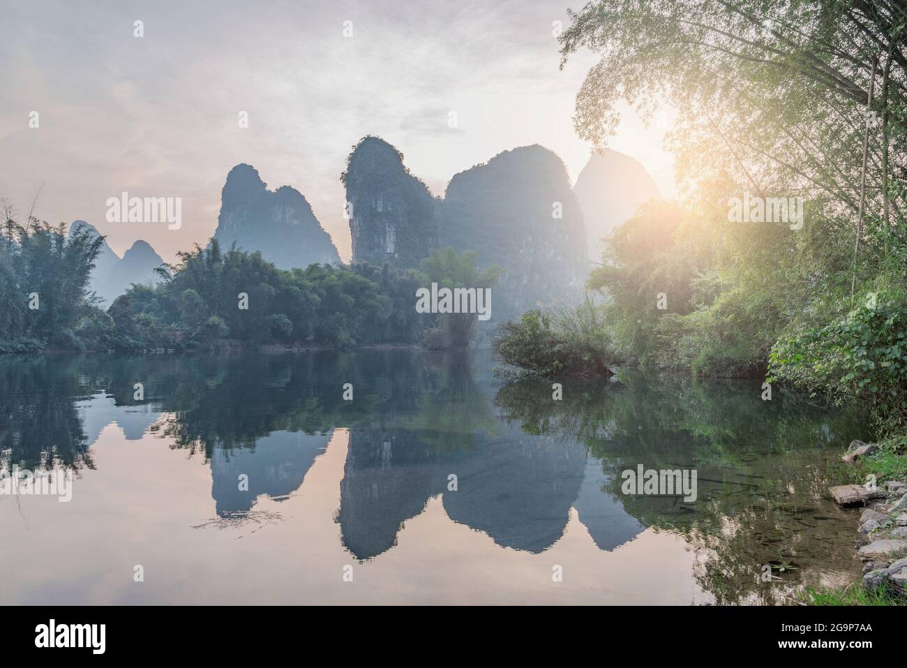 Sunset view of karst hills by Yulong River. Yangshuo. Guangxi Province ...