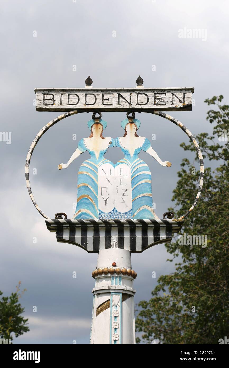 Biddenden Maids village sign, High Street, Biddenden, Kent, England ...