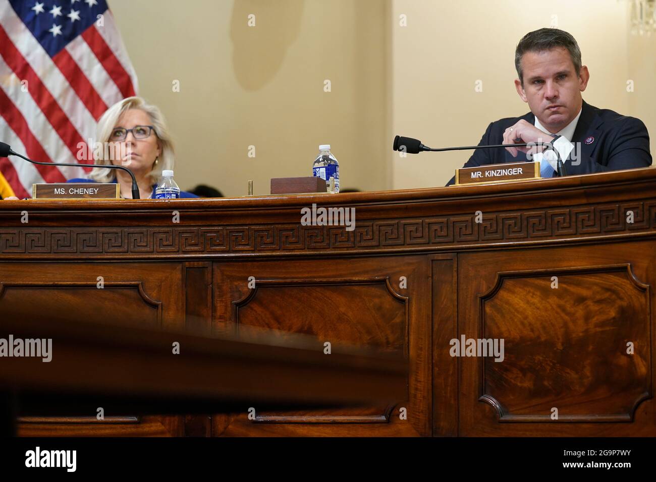Liz cheney and adam kinzinger hi-res stock photography and images - Alamy