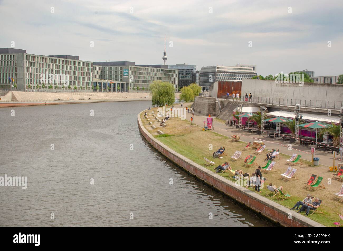 Berlin skyline 2020 hi-res stock photography and images - Alamy