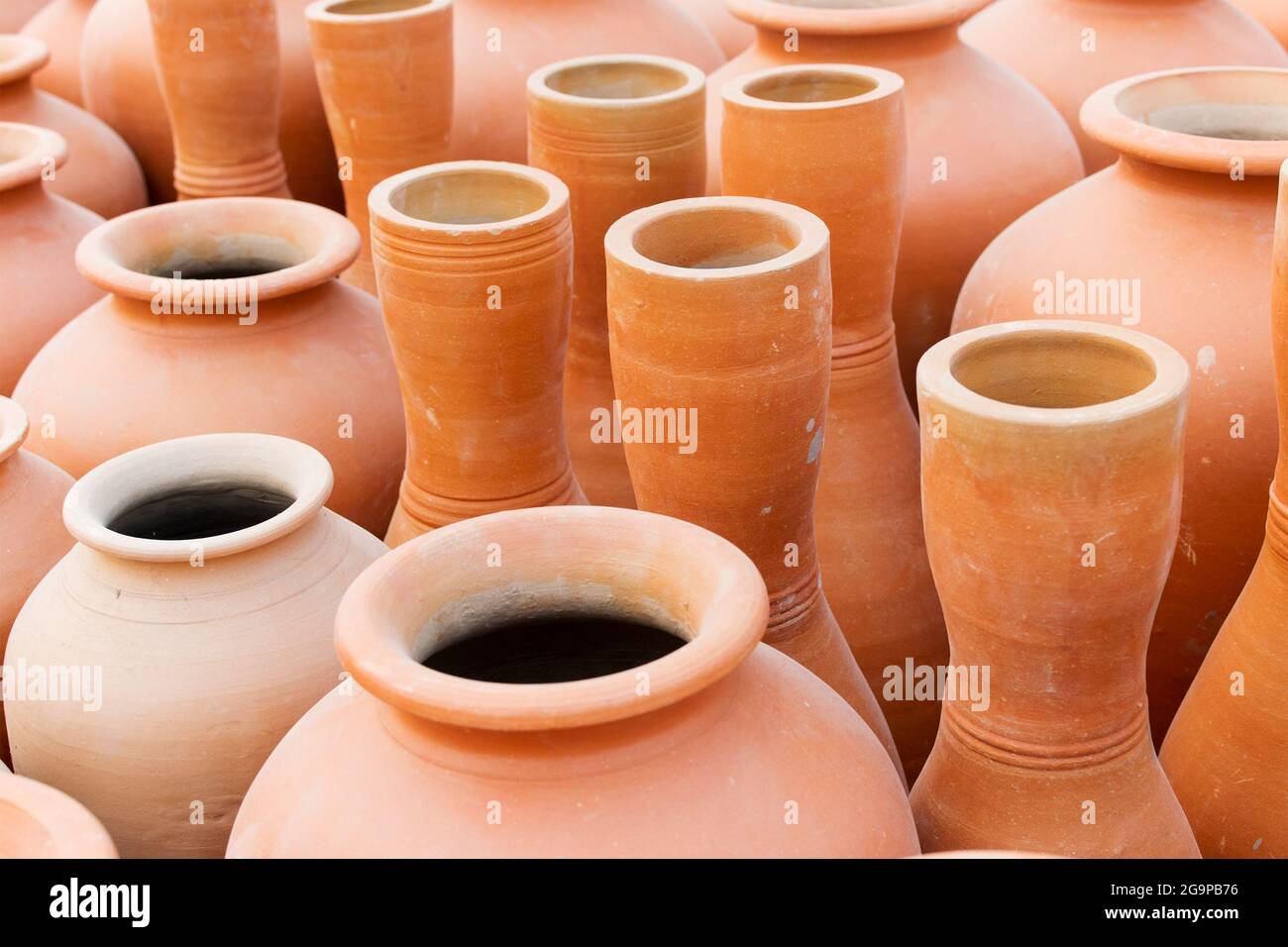 KOLKATA, WEST BENGAL , INDIA - NOVEMBER 23RD 2014 : terracotta pots ...
