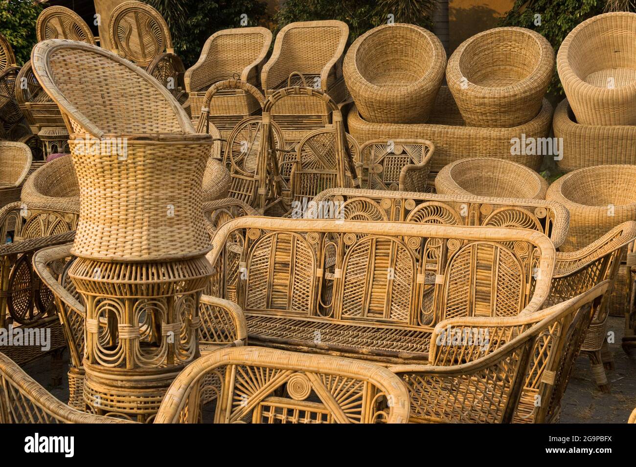 Biggest handicraft fair hi-res stock photography and images - Alamy