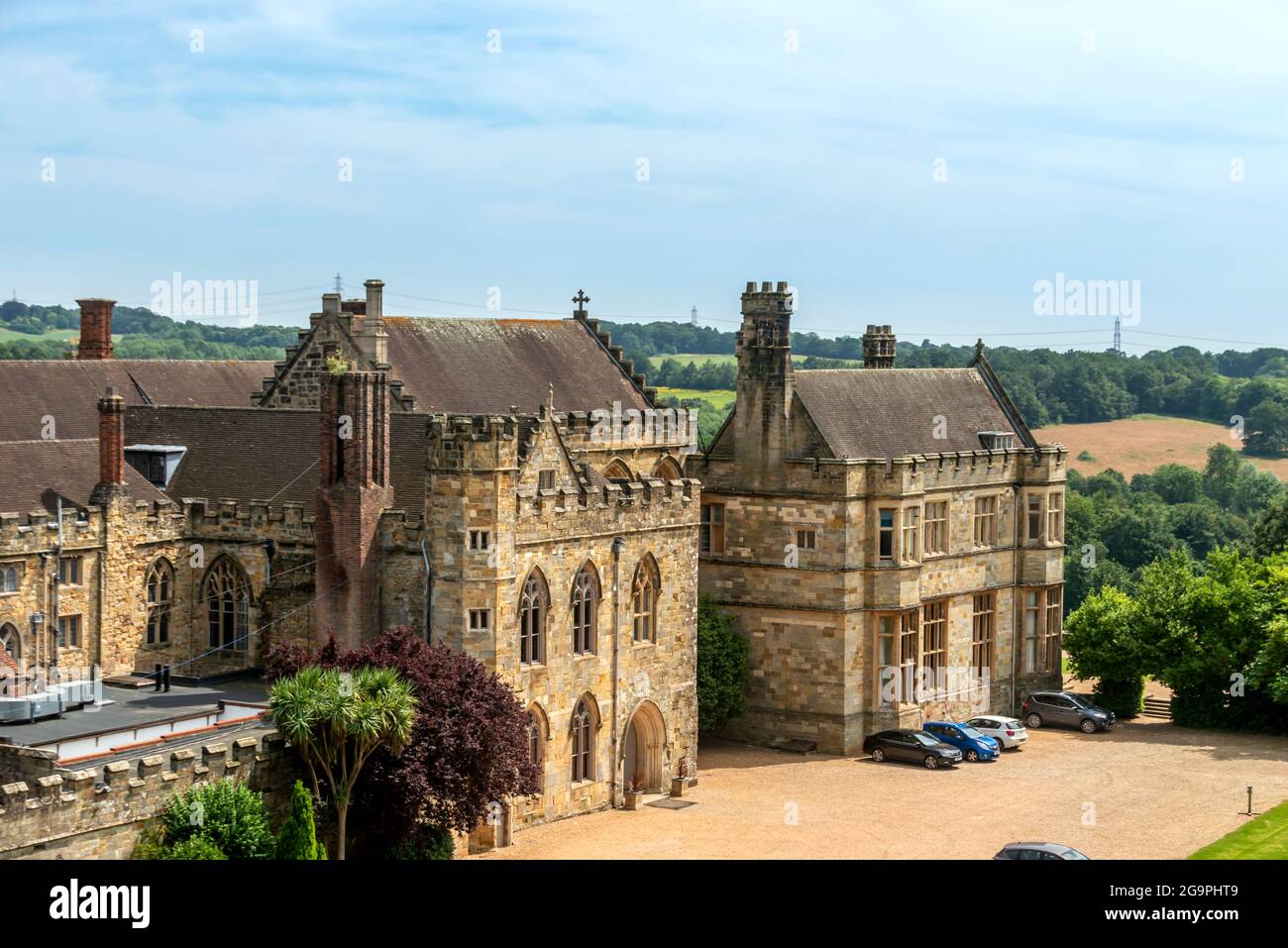 Battle, July 2021: Battle Abbey School in Battle in East Sussex Stock ...