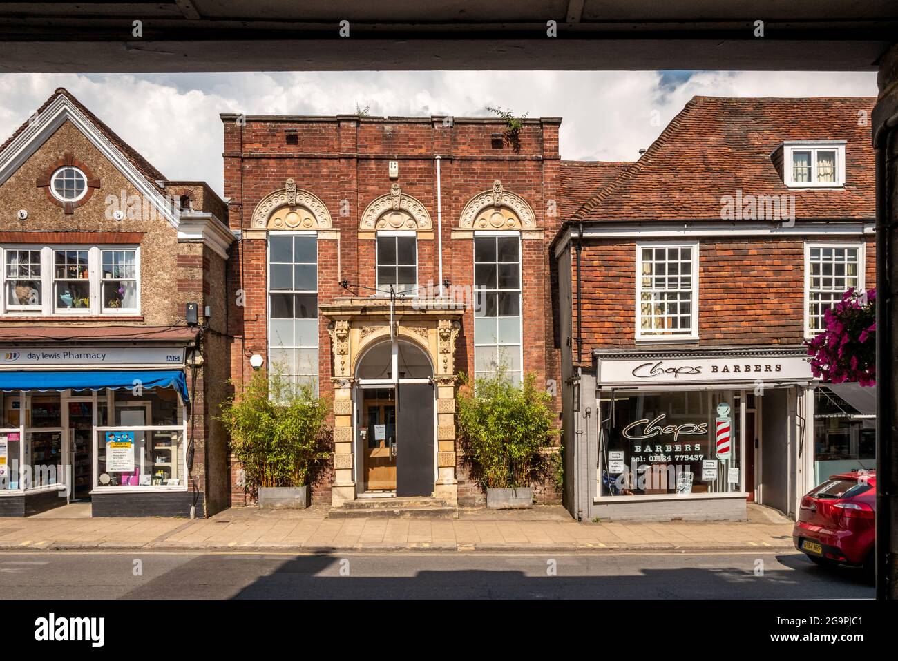 Battle, July 2021: The High Street in Battle in East Sussex Stock Photo ...