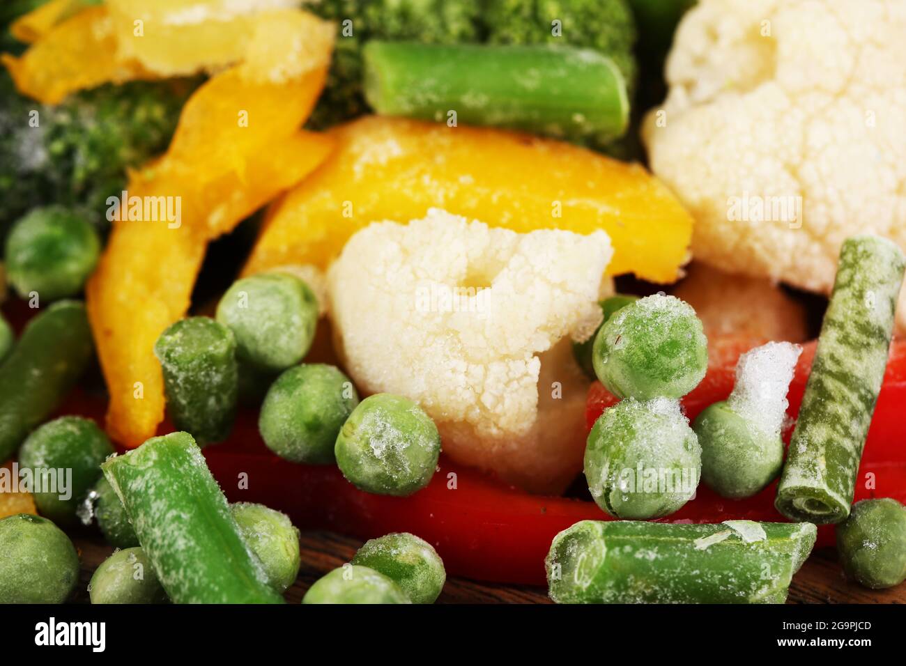 Frozen vegetables background Stock Photo - Alamy