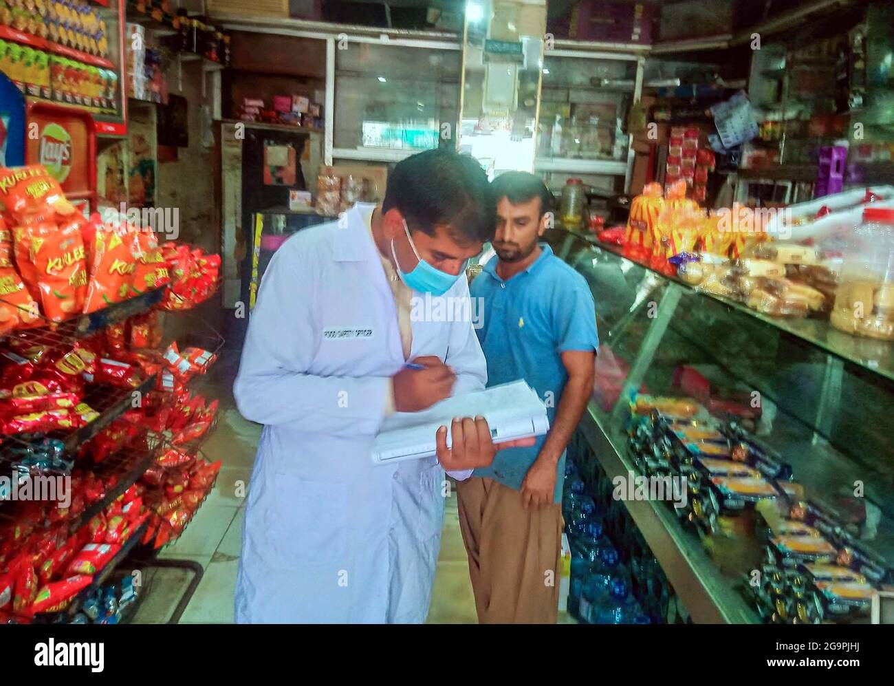 Surprise raids hi-res stock photography and images - Alamy