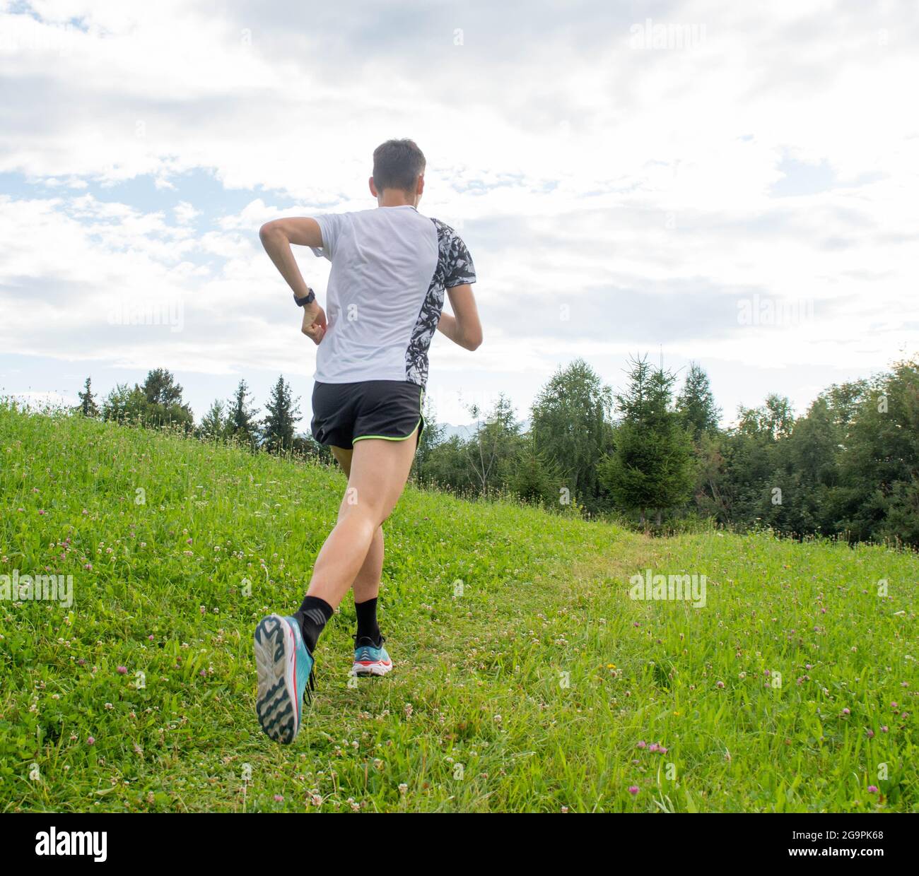 Fields athlete hi-res stock photography and images - Alamy