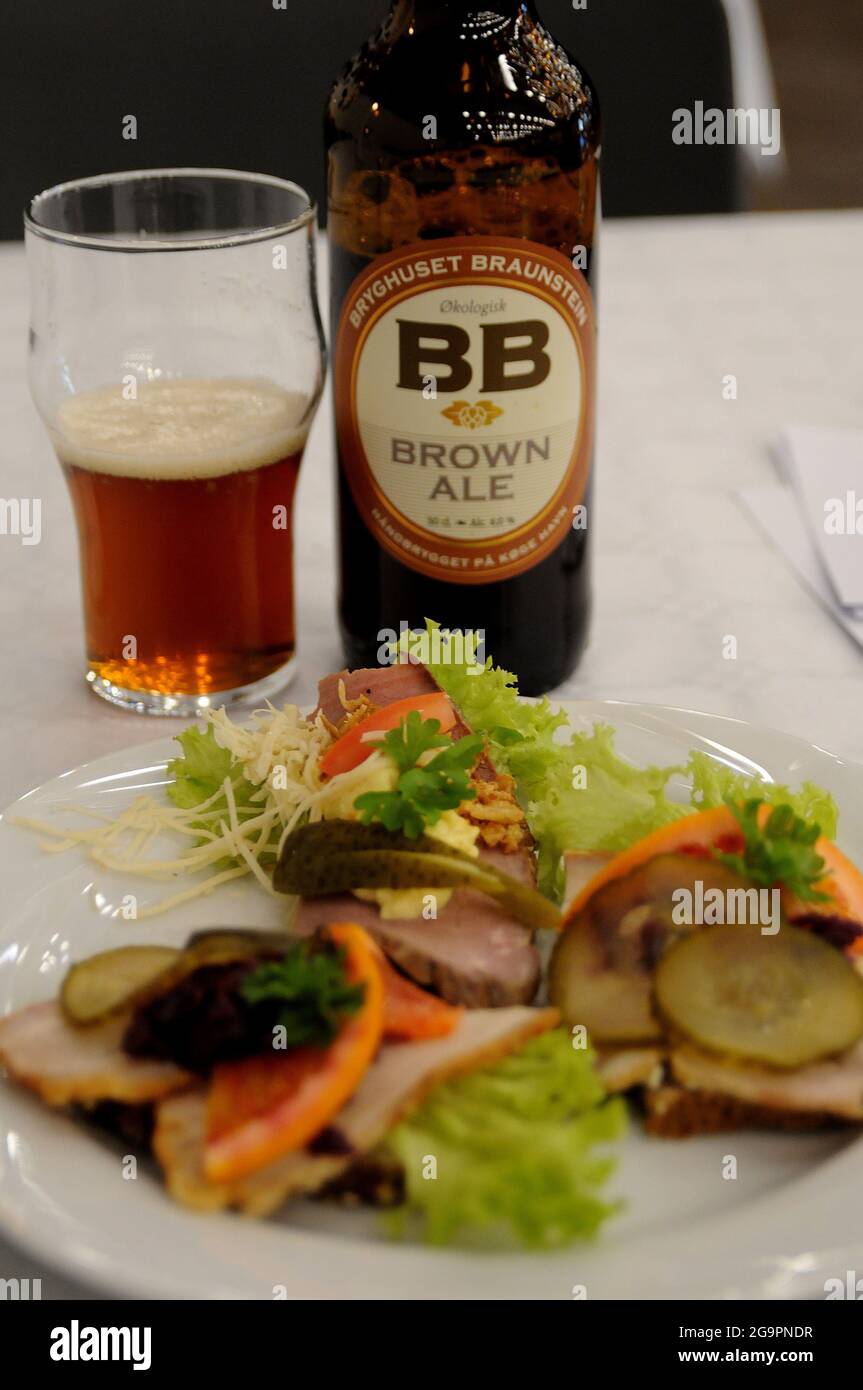 Bb brown ale hi-res stock photography and images - Alamy