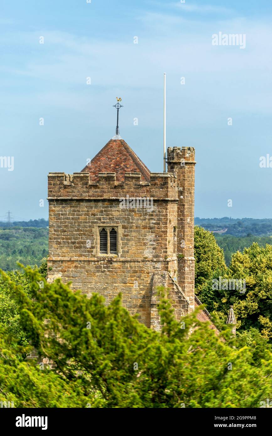 St mary the virgin church battle hi-res stock photography and images ...