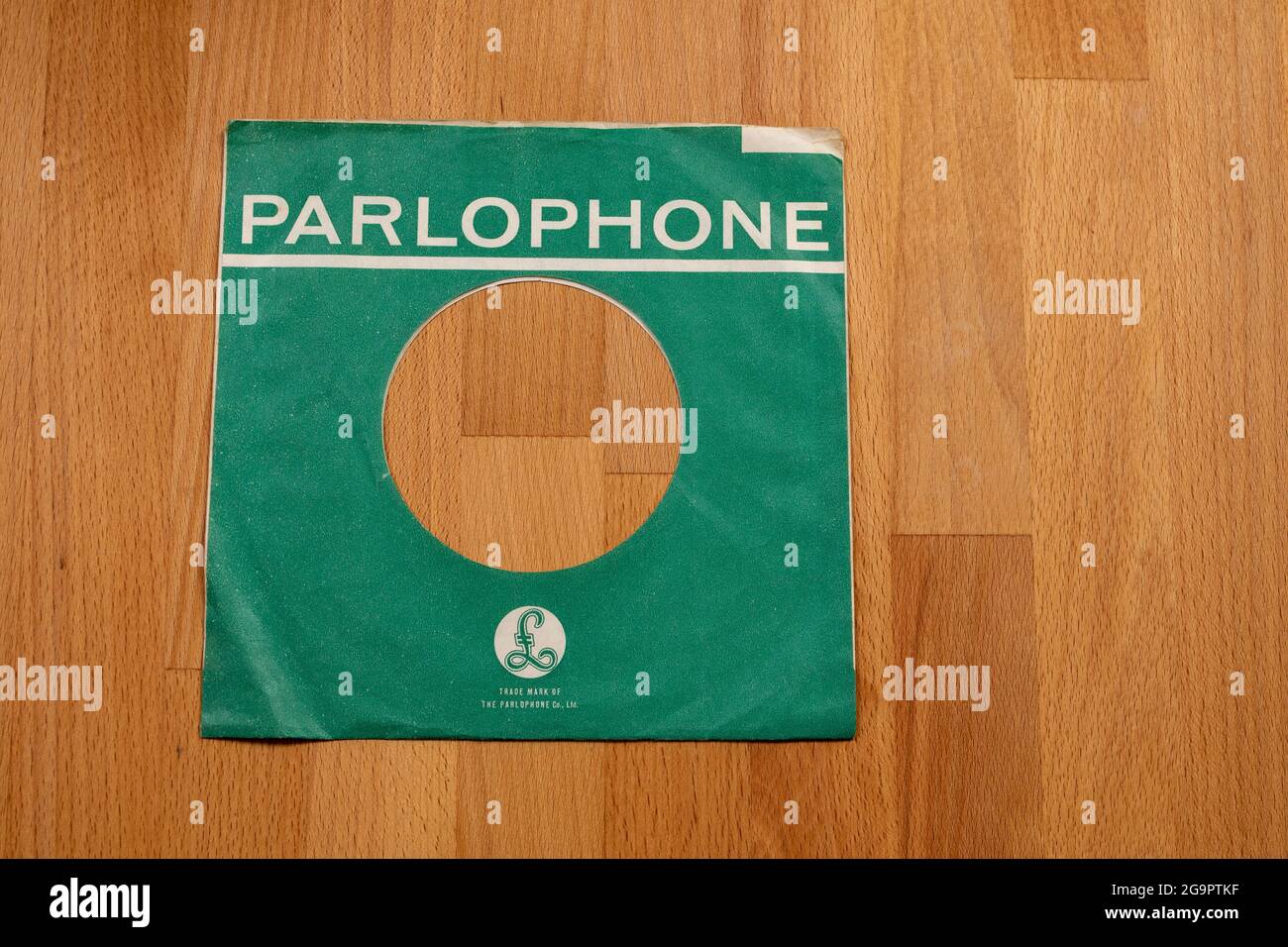 Parlophone logo hi-res stock photography and images - Alamy