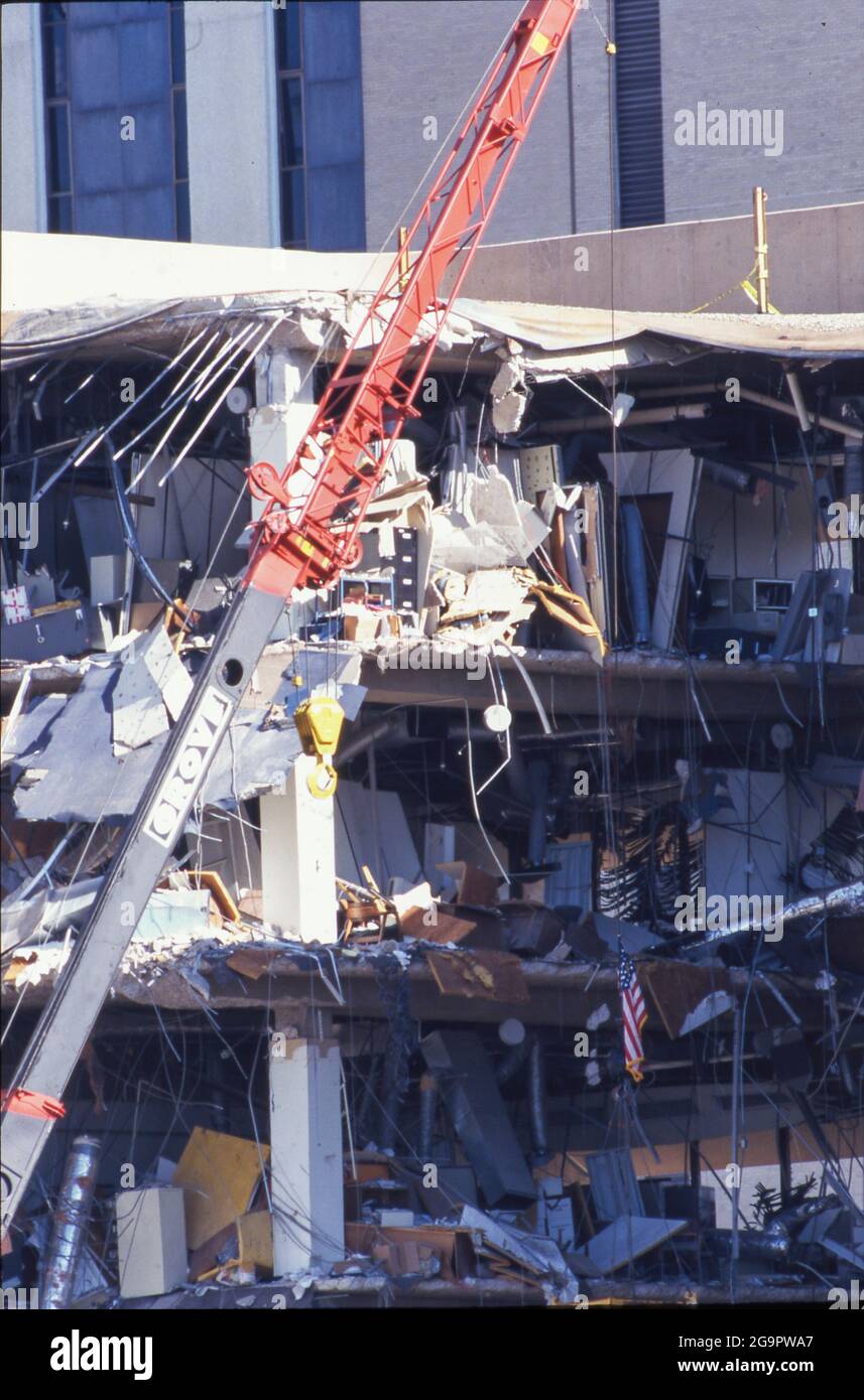 Terrorism and Disasters: ©1995 Aftermath of the Oklahoma City bombing ...