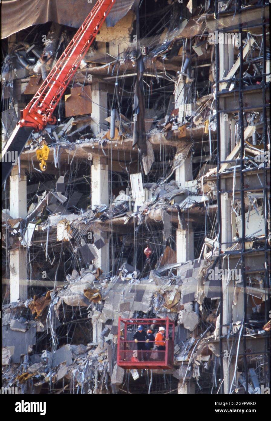 Terrorism and Disasters: ©1995 Aftermath of the Oklahoma City bombing ...