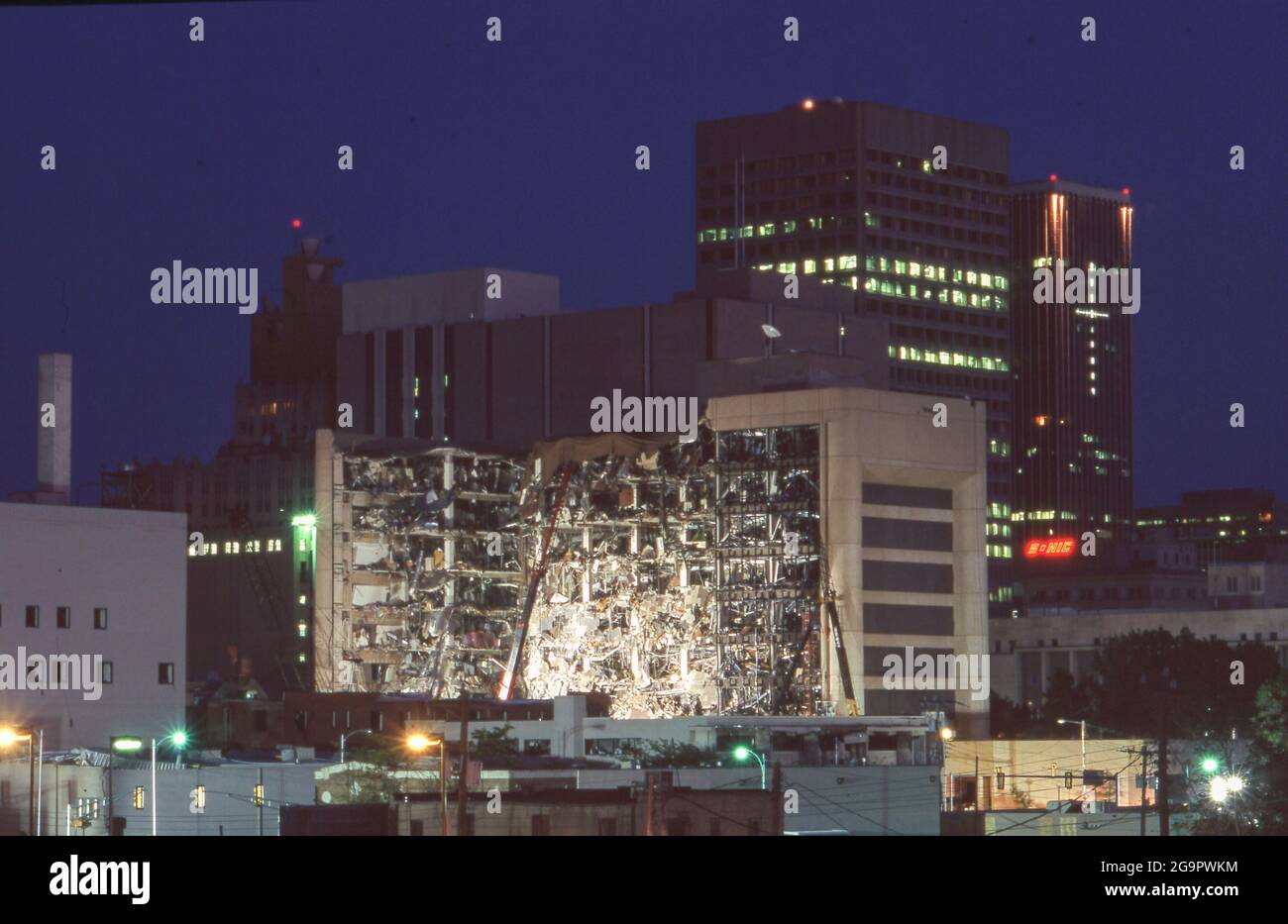 Terrorism and Disasters: ©1995 Aftermath of the Oklahoma City bombing ...