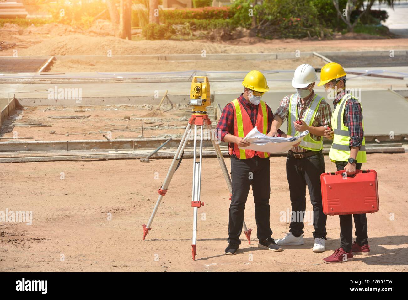 Engineer on road construction site hi-res stock photography and images ...