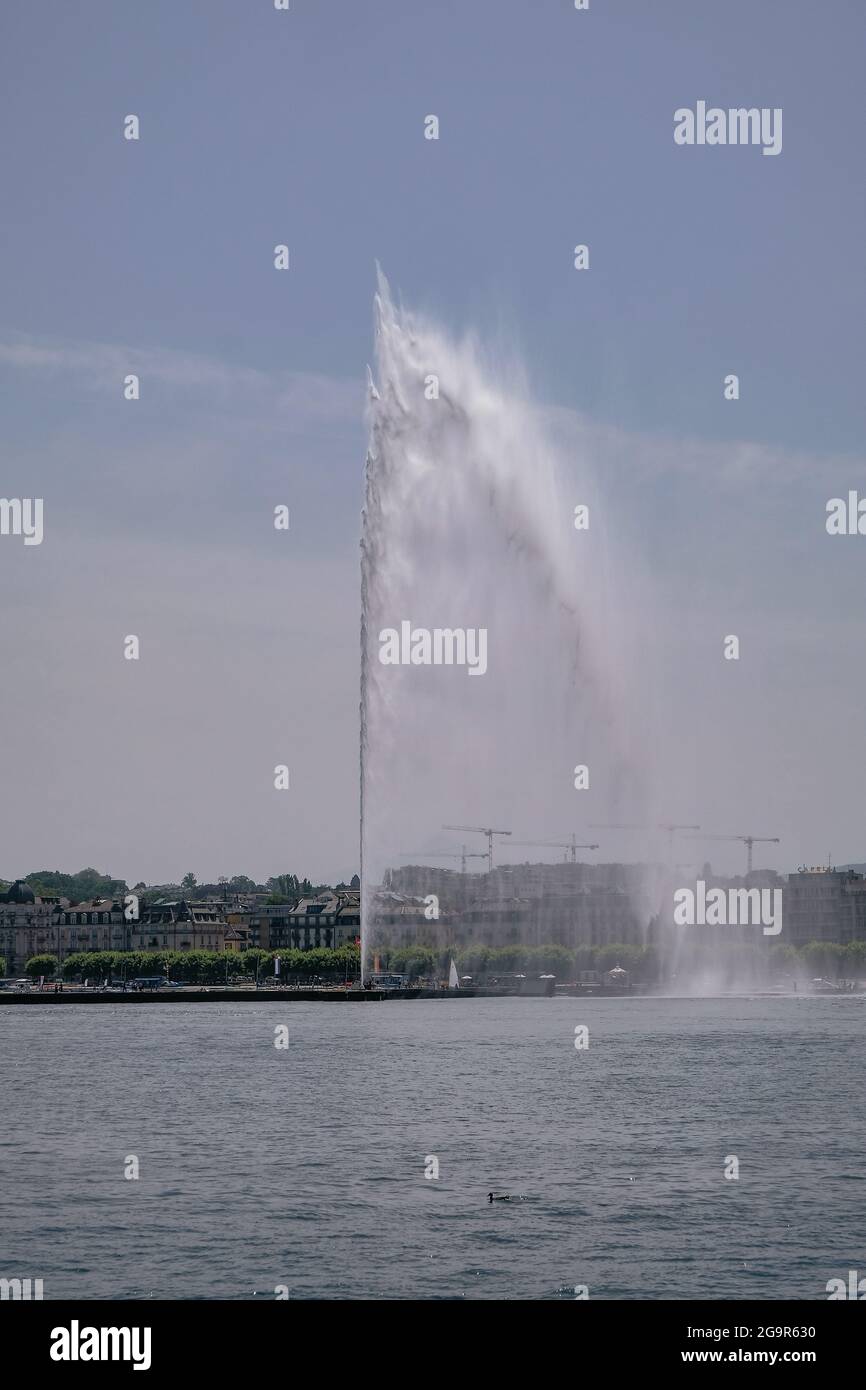 The Geneva Water Fountain, Jet d'Eau, in the city of Geneva ...