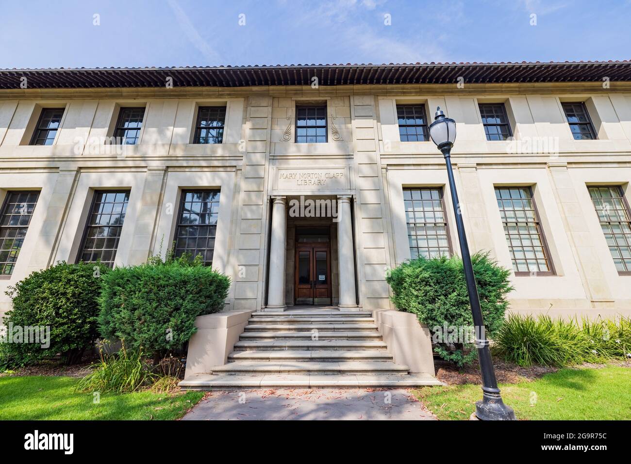 Mary norton clapp library hi-res stock photography and images - Alamy