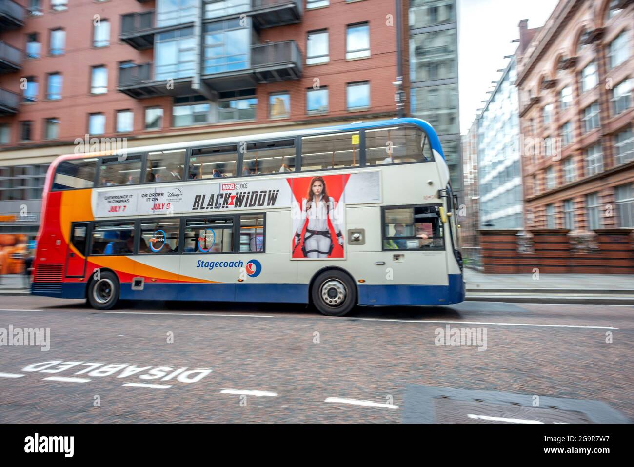 Manchester bus commuter hi-res stock photography and images - Alamy