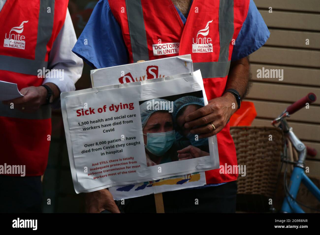 Lack of ppe england hi-res stock photography and images - Alamy