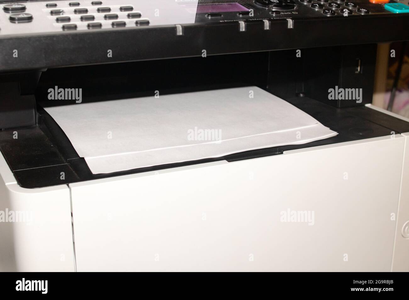 Document scanner hi-res stock photography and images - Alamy