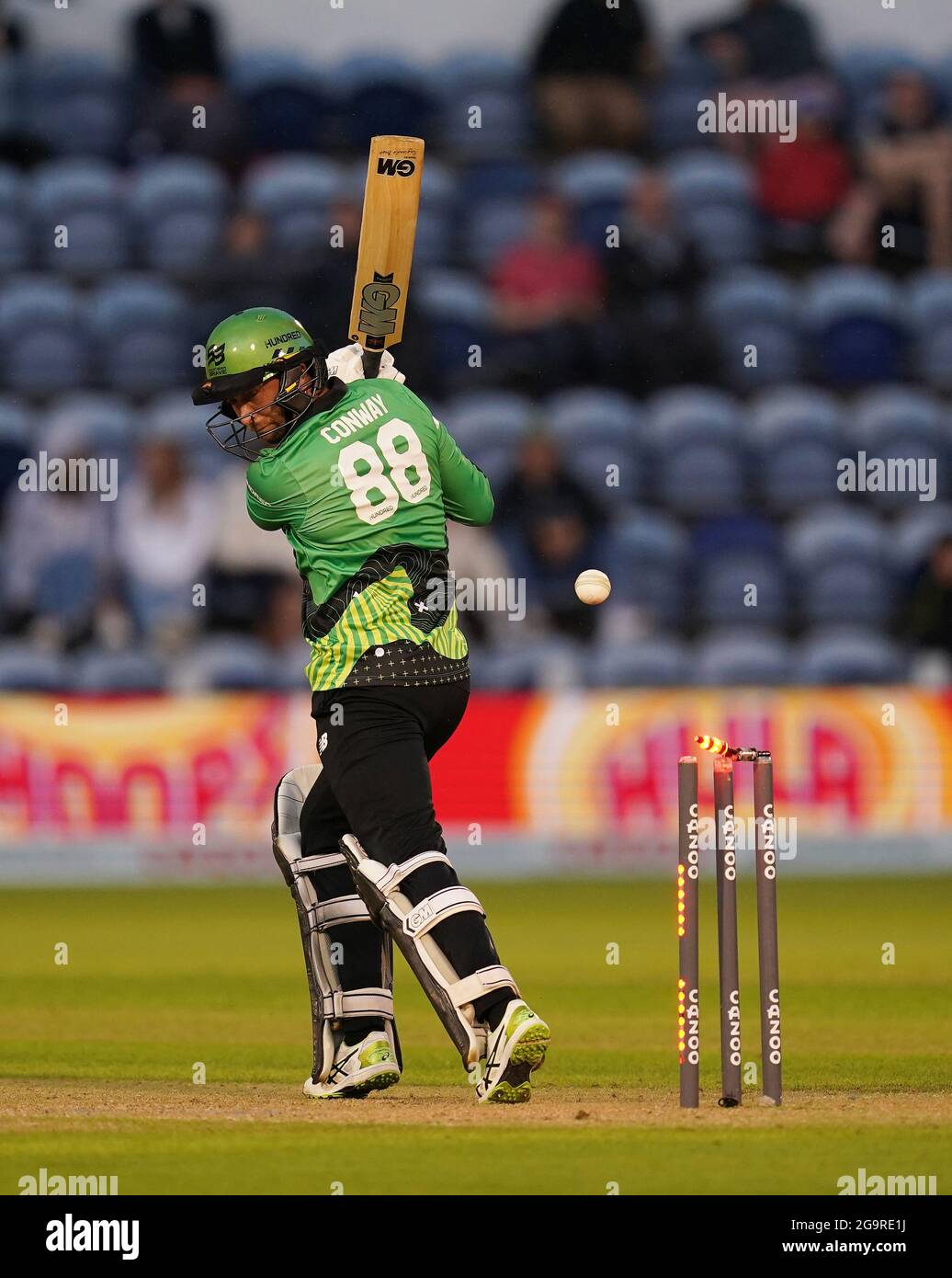 Devon conway 'hundred' hi-res stock photography and images - Alamy